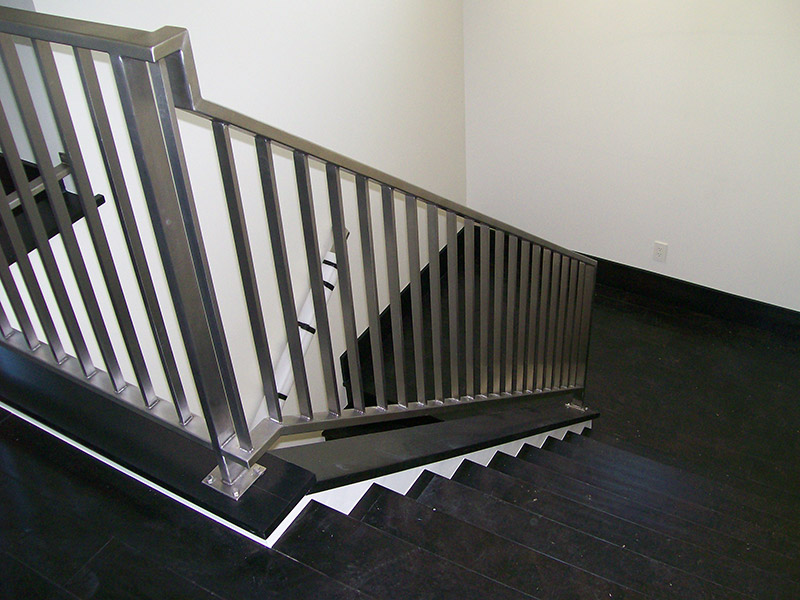 Contemporary Railings - HCI Railing Systems